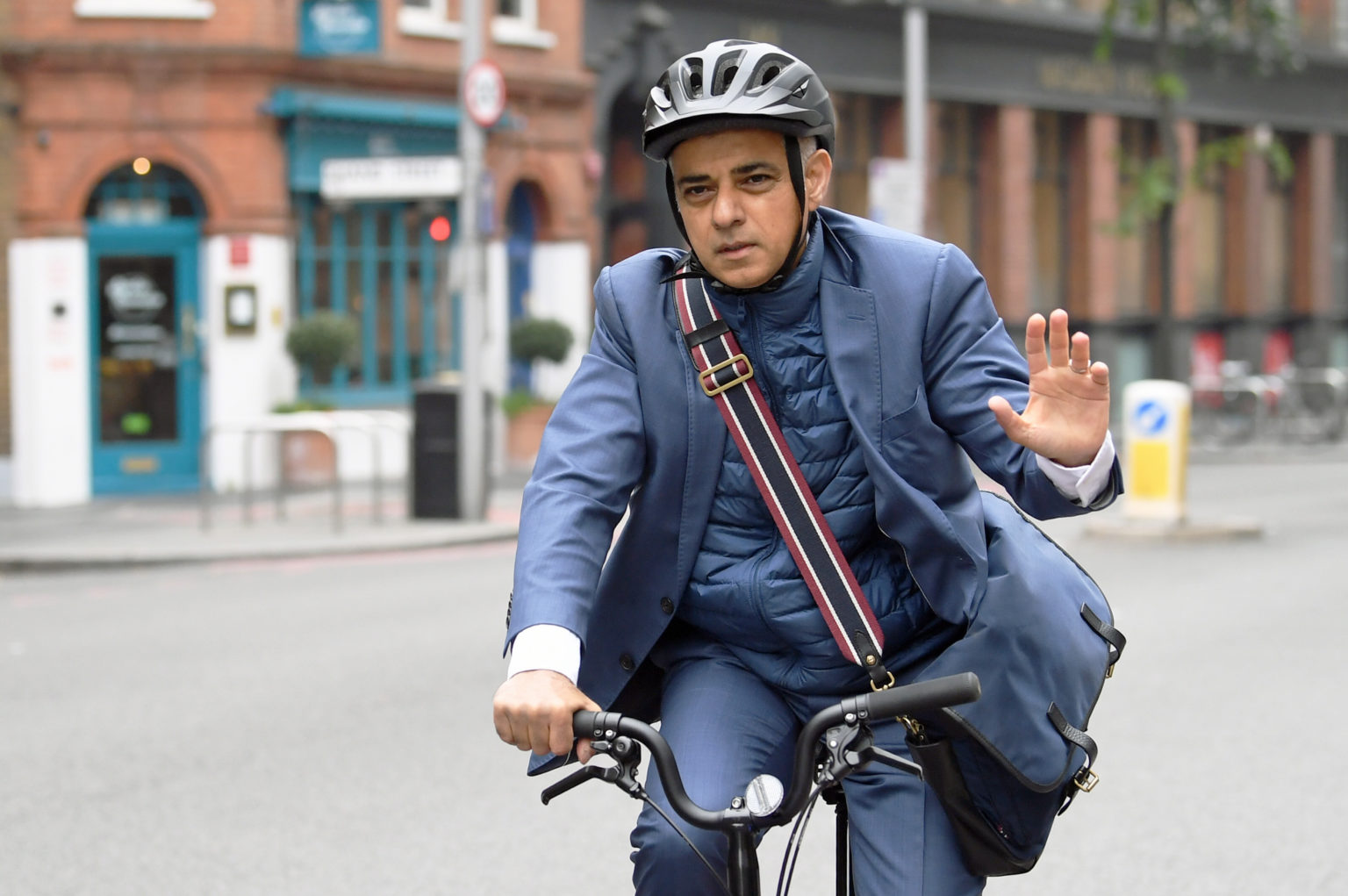 Sadiq Khan - His height, wife, education, and personal backstory