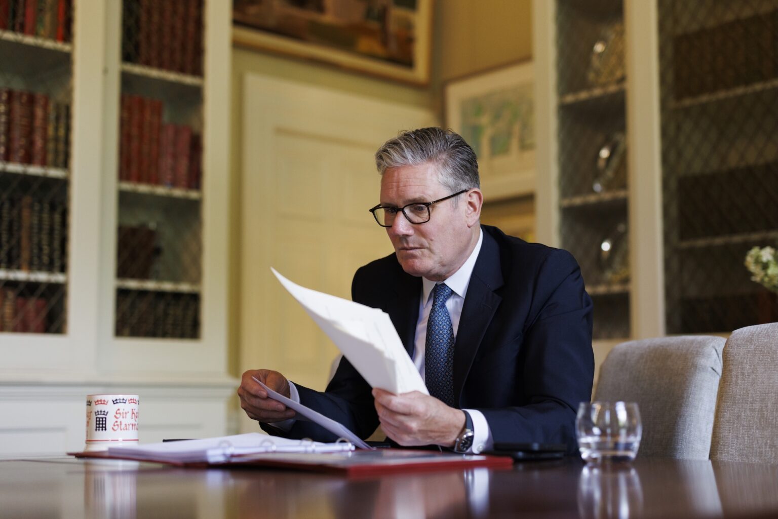 Three out of five people think Keir Starmer does not respect them, poll ...